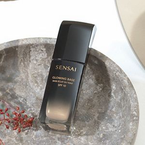 Valentine's Day Make-up: Celebrate Your Love | SENSAI France